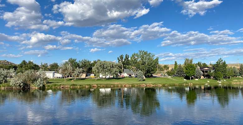 Discover the best desert campgrounds near Thermopolis, Wyoming