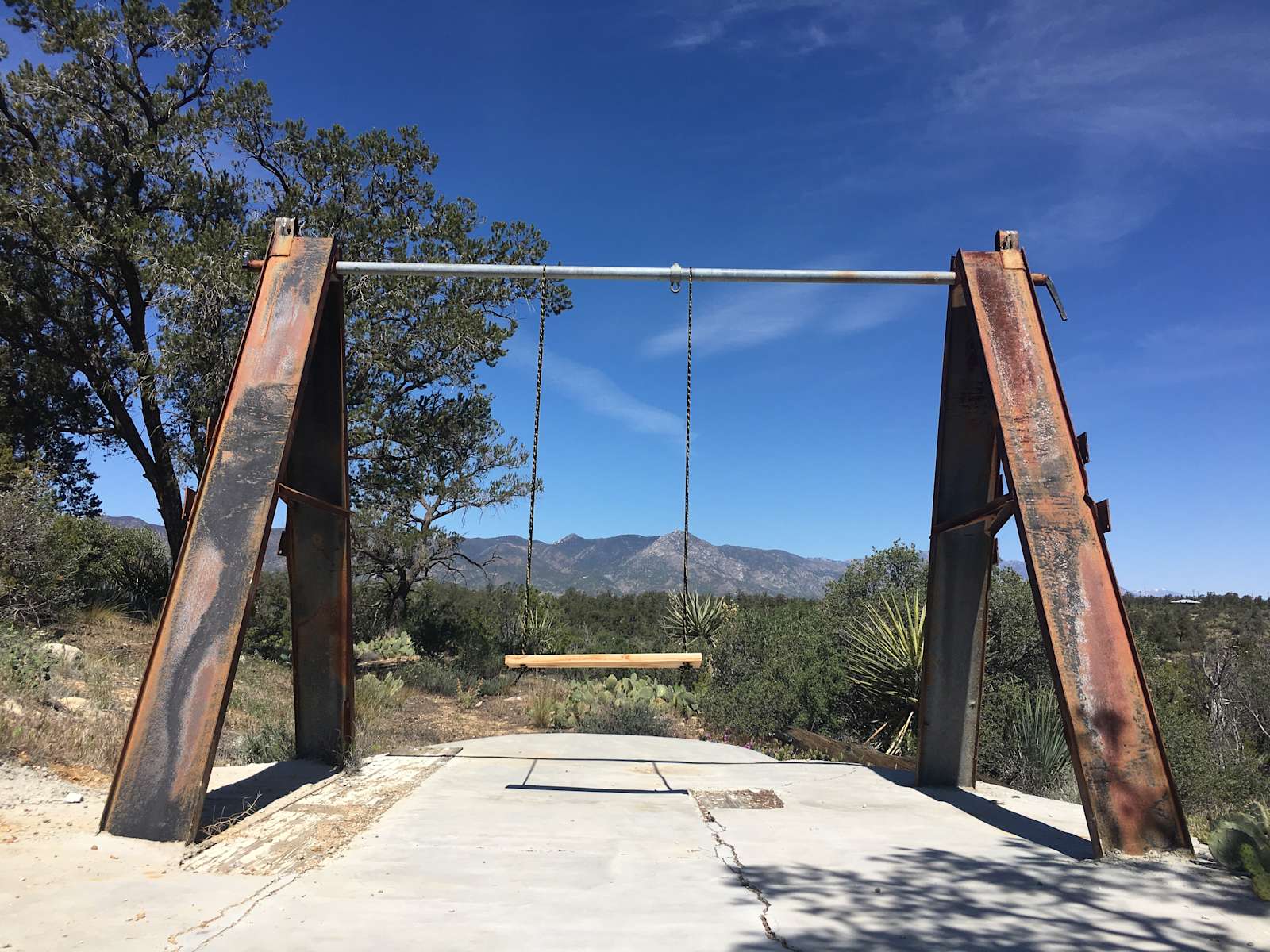 Makerville Studio and Creative Retreat - Hipcamp in Indian Wells, California