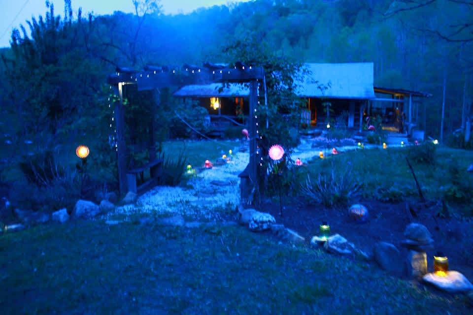 Beyond Yonder - Hipcamp in Confluence, Kentucky