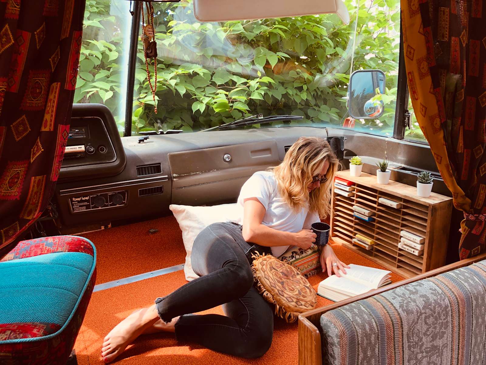 70s Vintage RV, City Glamping - Hipcamp in Milwaukee, Wisconsin