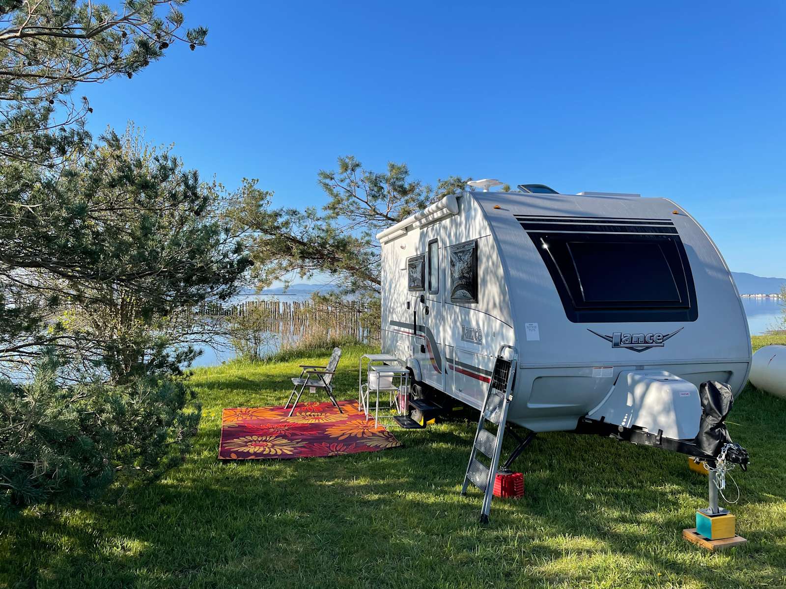 Waterfront Robins Nest - Hipcamp in Ferndale, Washington