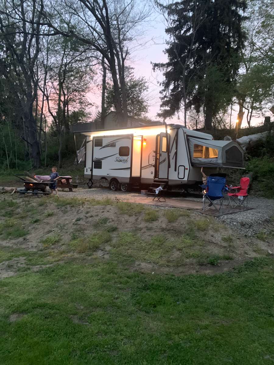 Pigeon Creek Retreat - Hipcamp in Wadsworth, Ohio