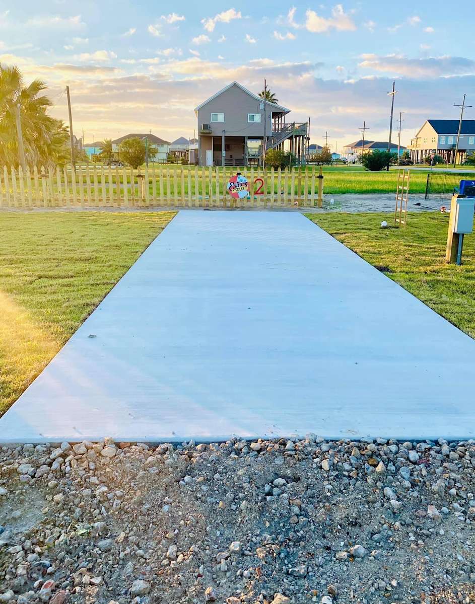 Polly’s Folly RV Spot - Hipcamp in Bolivar Peninsula, Texas