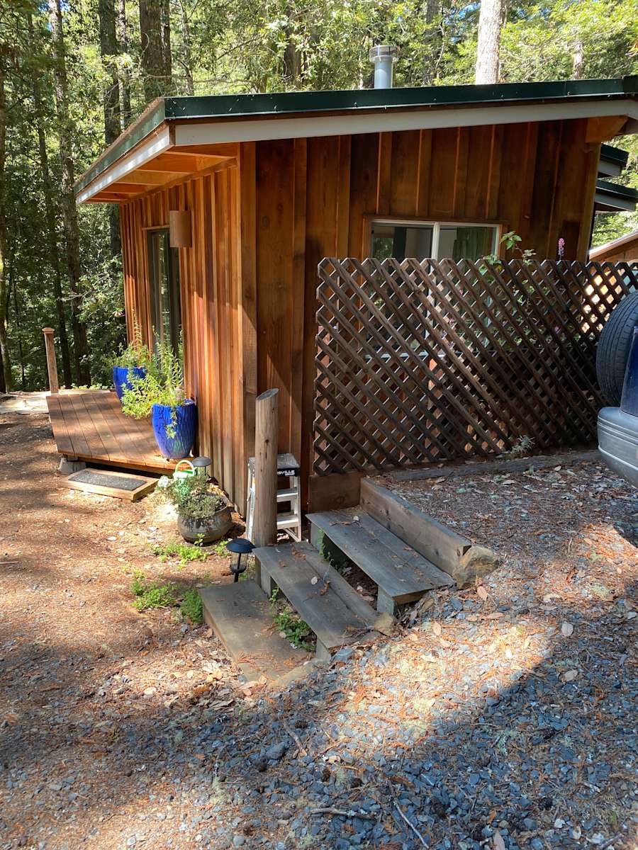 Cosy Eco Studio - Hipcamp in Gualala, California