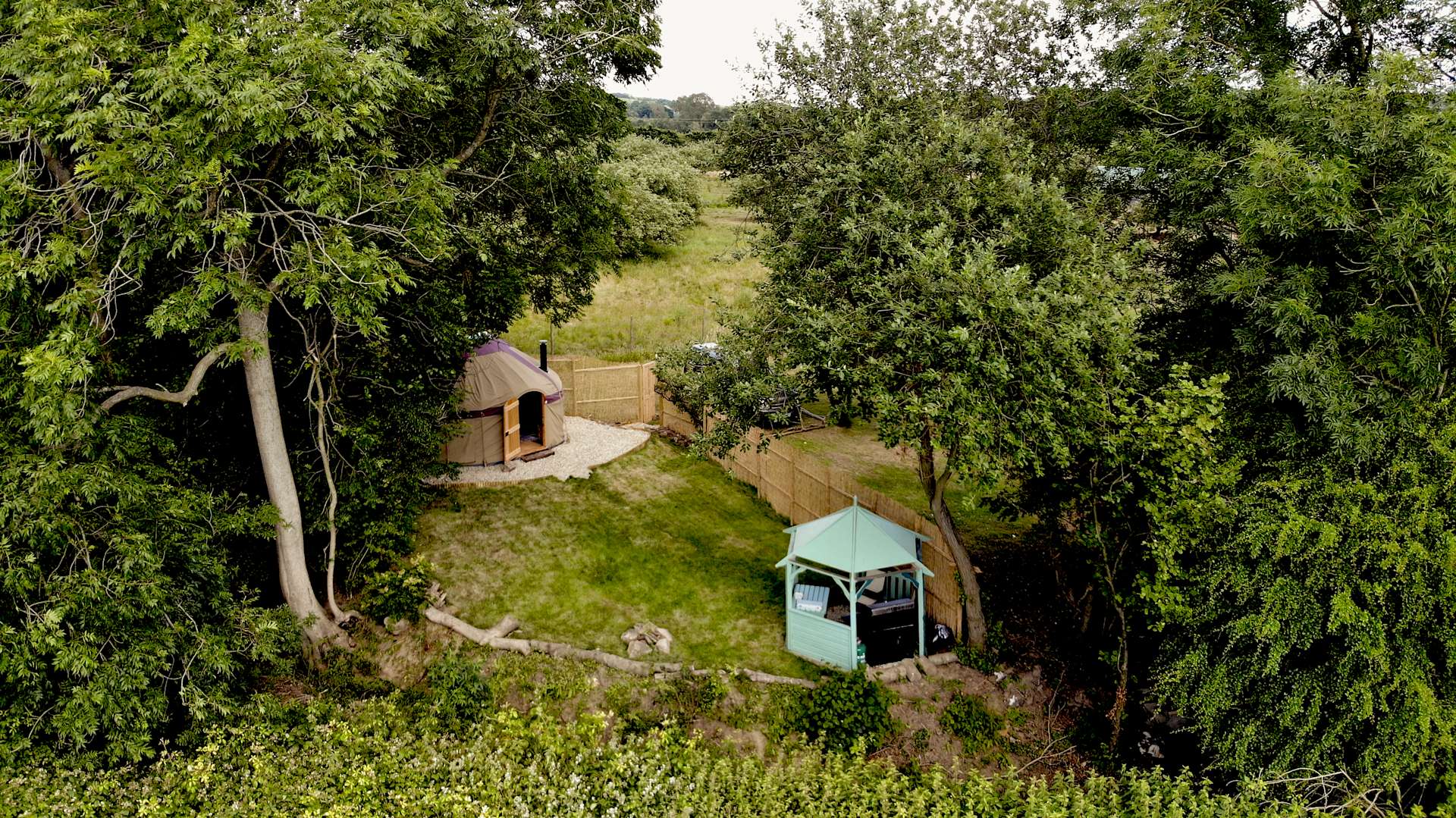 Berty the yurty - Hipcamp in Kent, England