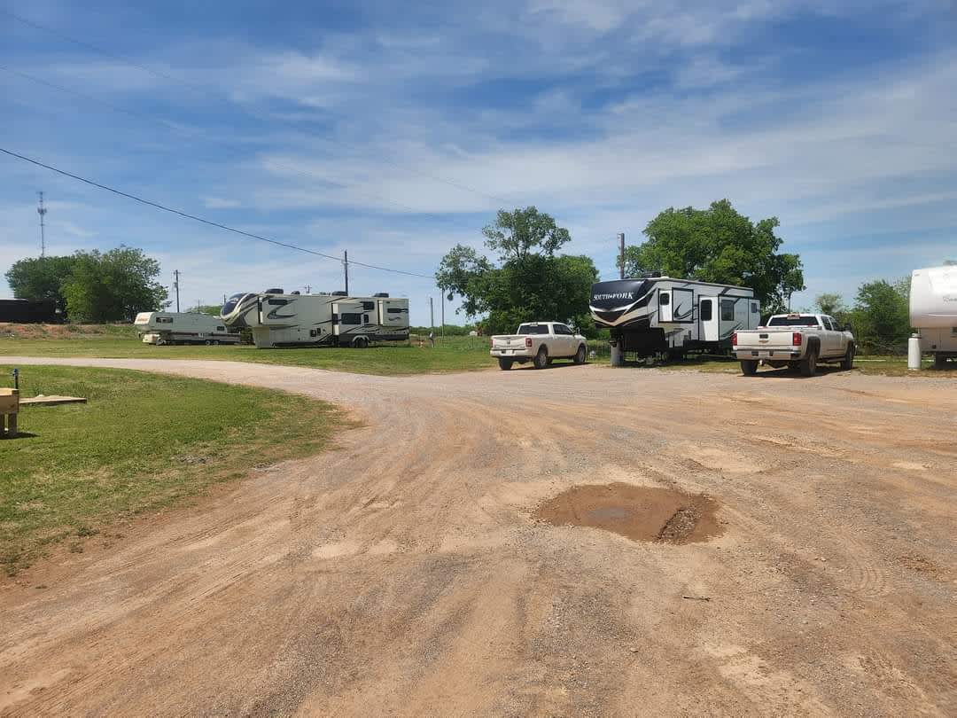 The Bunkhouse Cabins and RV Park - Hipcamp in Walters, Oklahoma