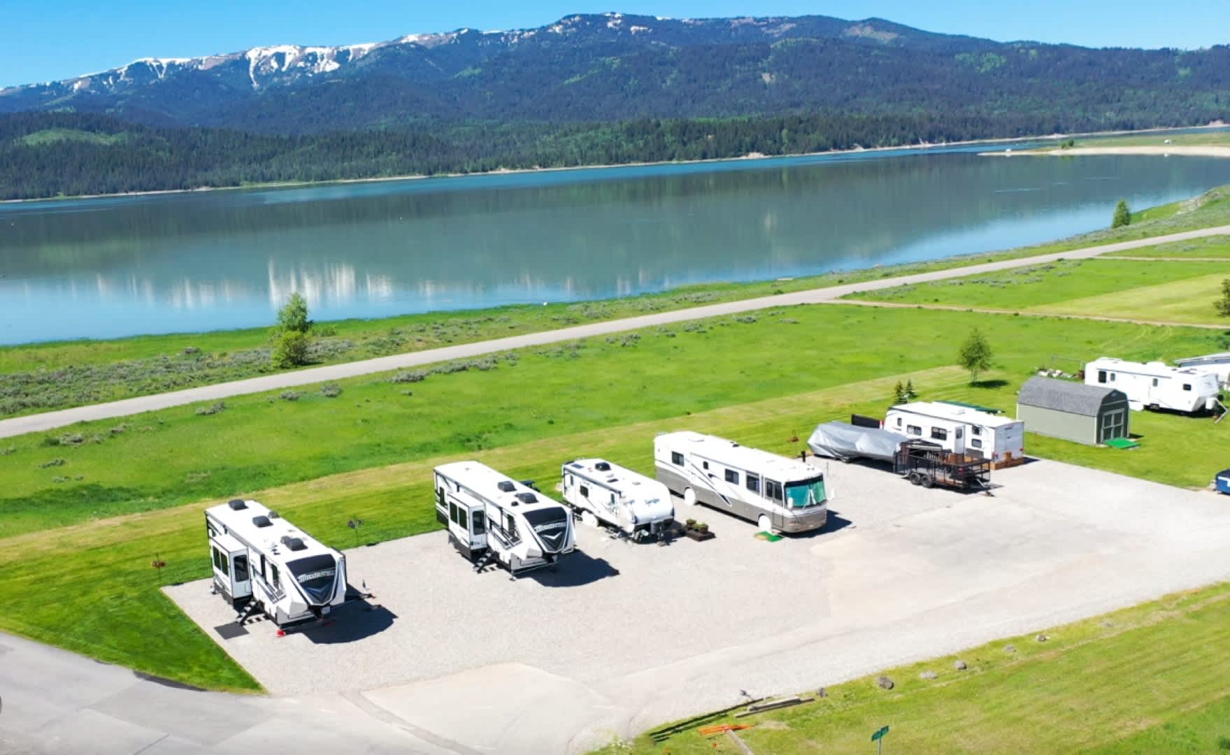 Palisades Reservoir RV Retreat - Hipcamp in Alpine, Wyoming