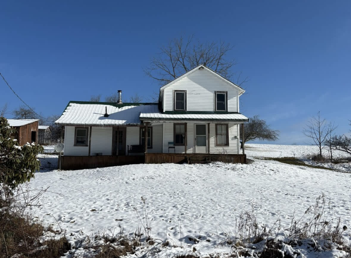 Charming Farmhouse On Working Farm - Hipcamp in Pittsfield, Pennsylvania