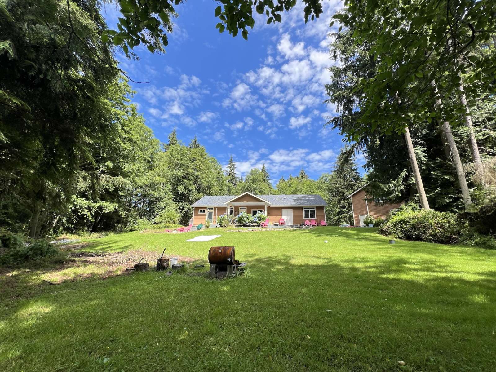 🦩 Flamingo Ridge 🦩 - Hipcamp in Freeland, Washington