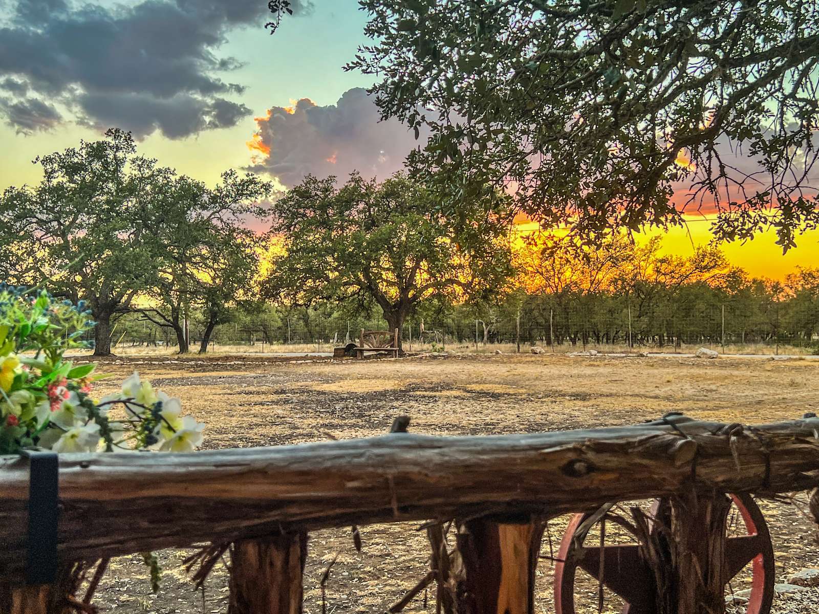 Cowboys and Angels RV Park & Cabins - Hipcamp in Mountain Home, Texas