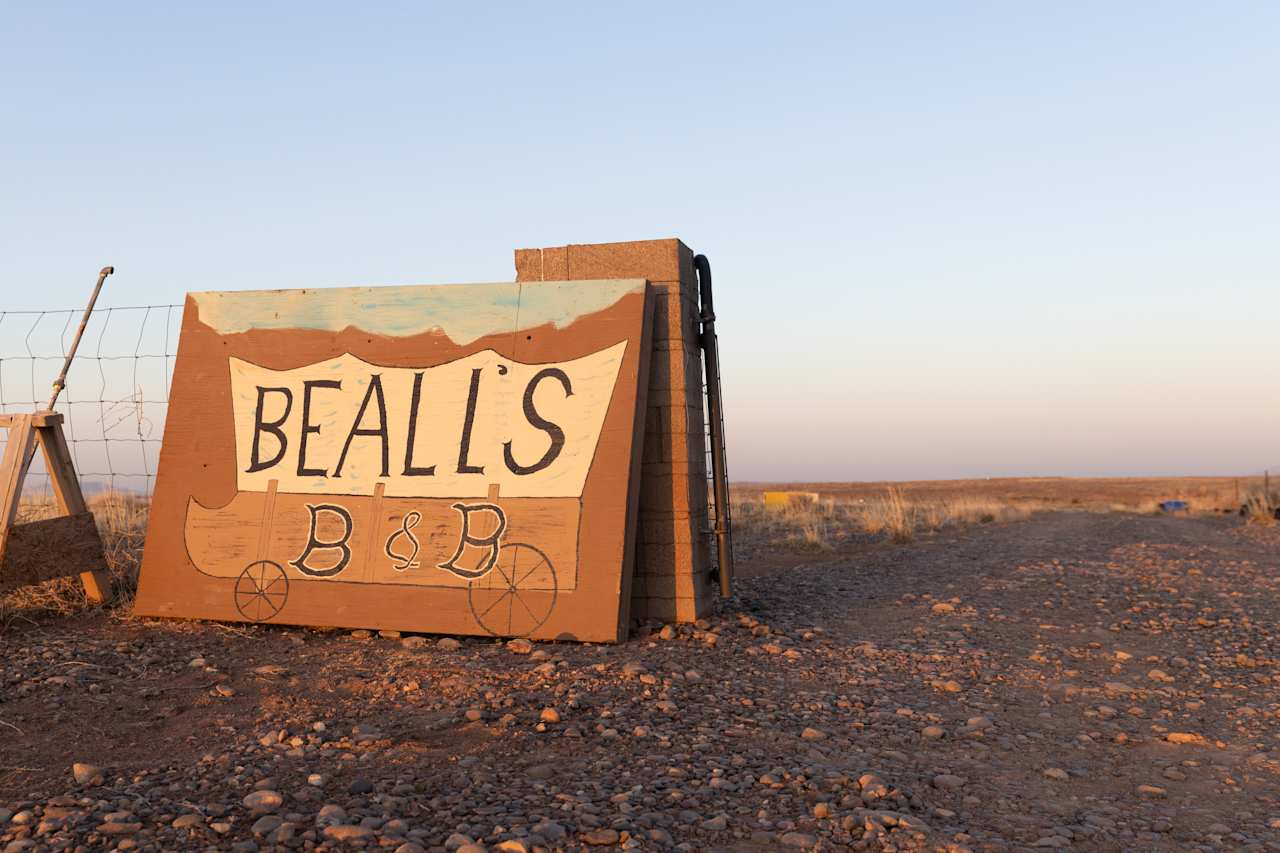 Beall's Bed & Bud's - Hipcamp in Winslow, Arizona